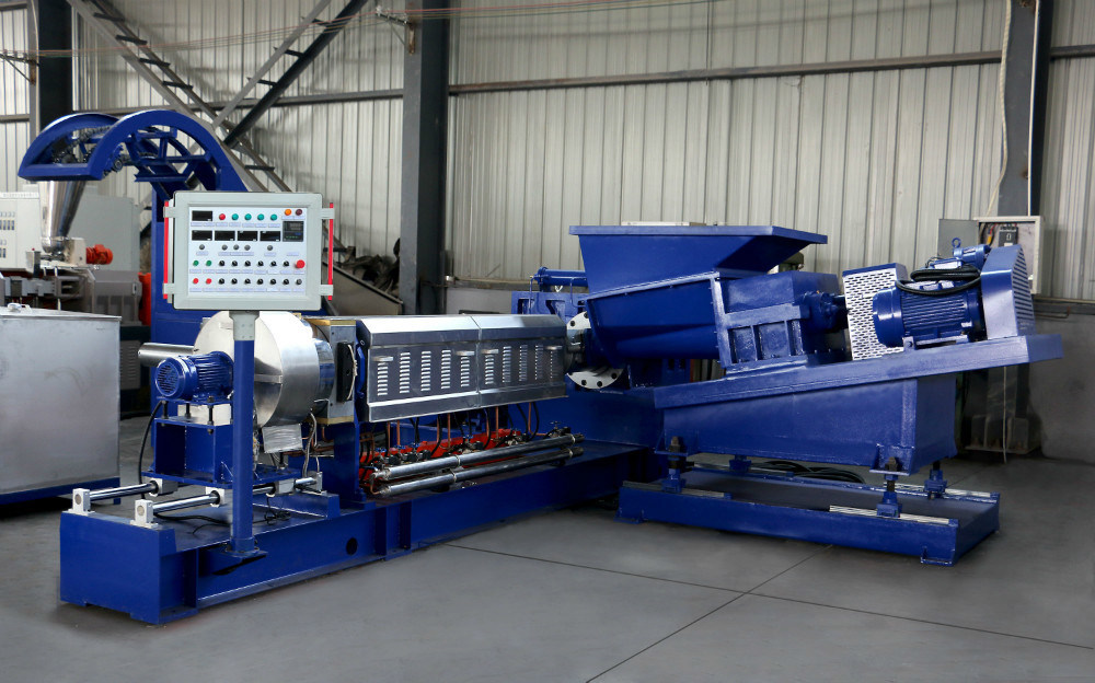 CE ISO Certificated Single Screw Extruder Machine For Making PP PE PET ...